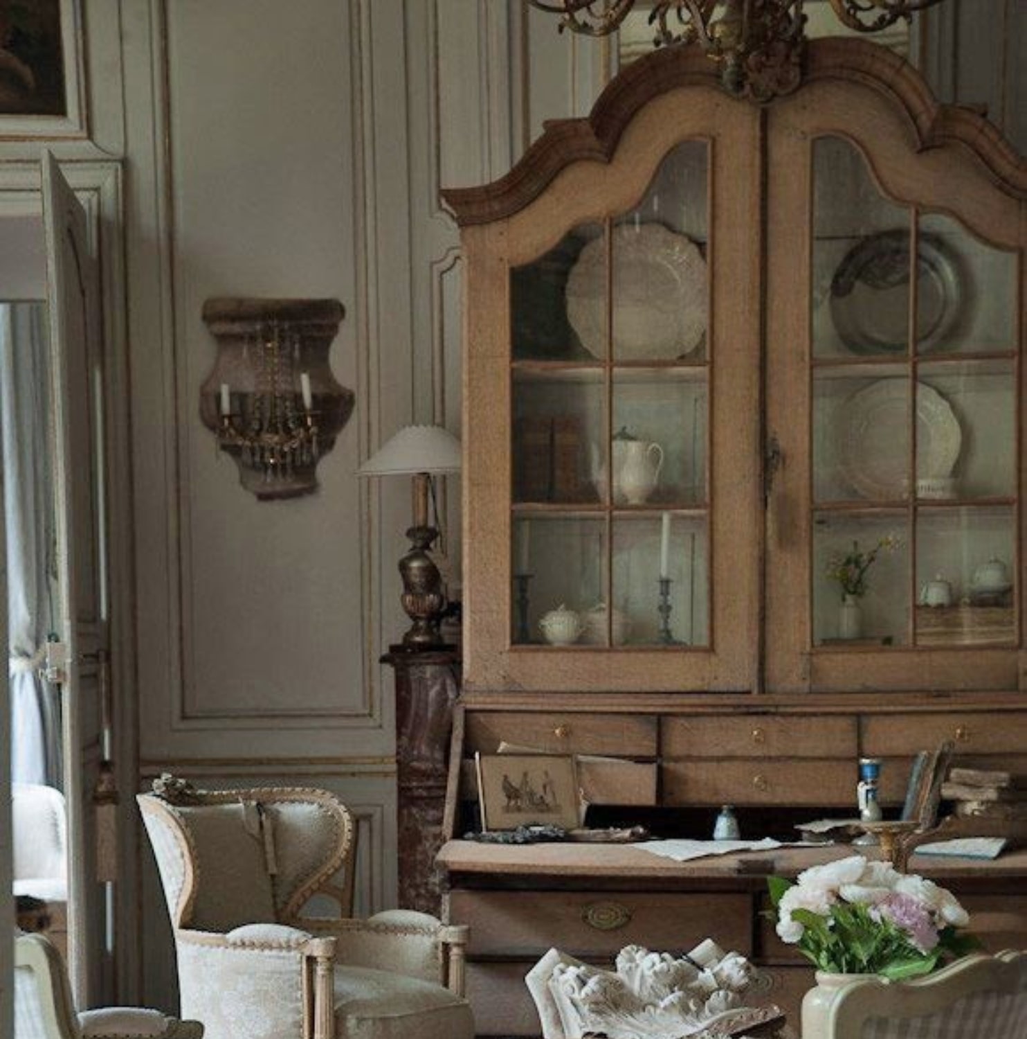 What makes French Country Interior Design so Special? - Aertsen Living ...